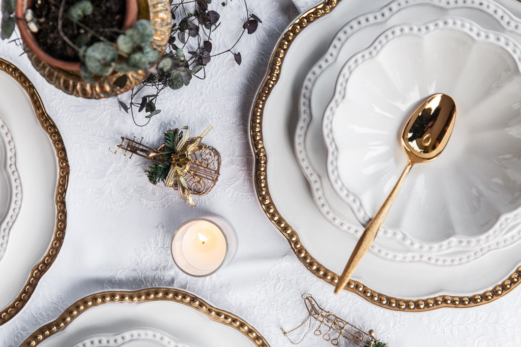Oro Old-World Glamorous Dinner Set for Christmas Parties - dishesonly ...